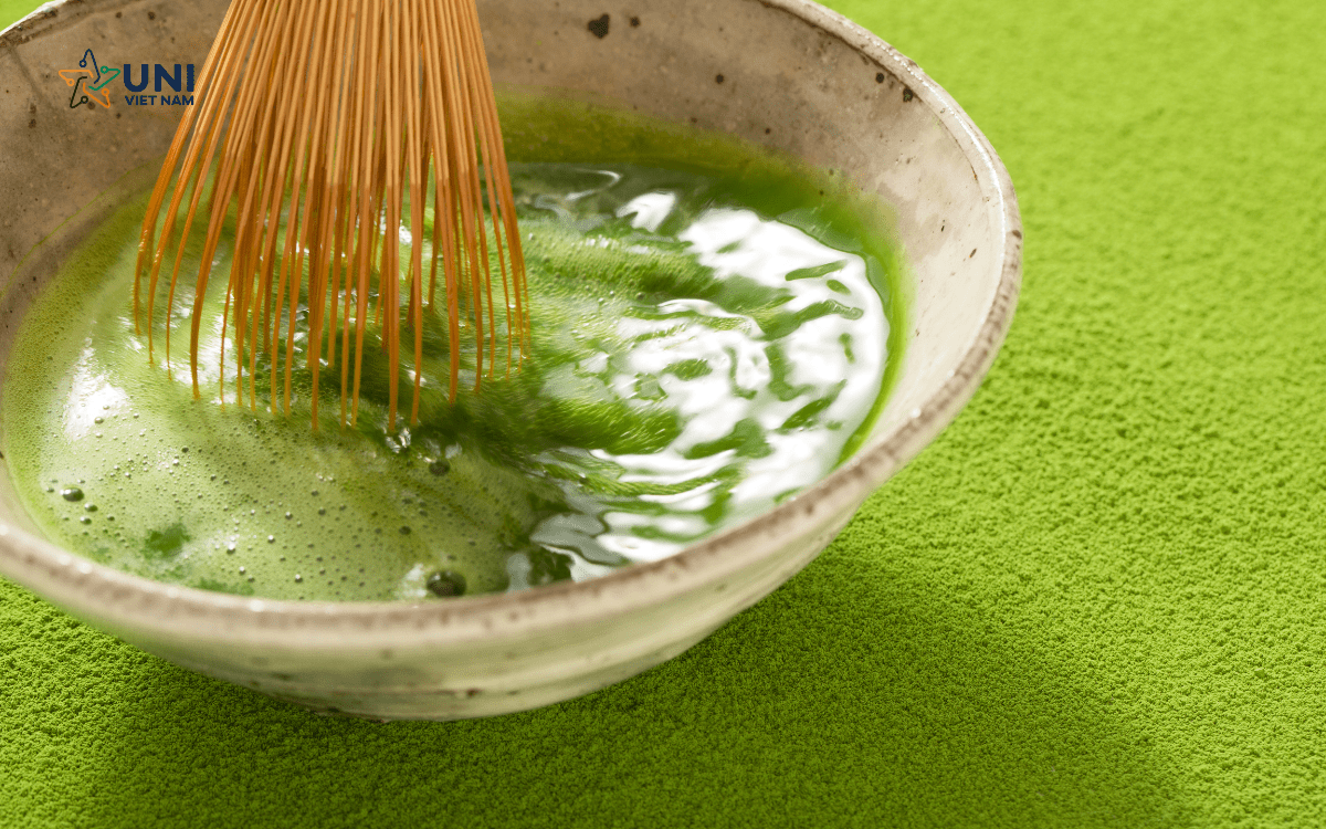 Cách đánh matcha lên bọt mịn siêu chuẩn dành cho các chủ quán - UNIVIETNAM